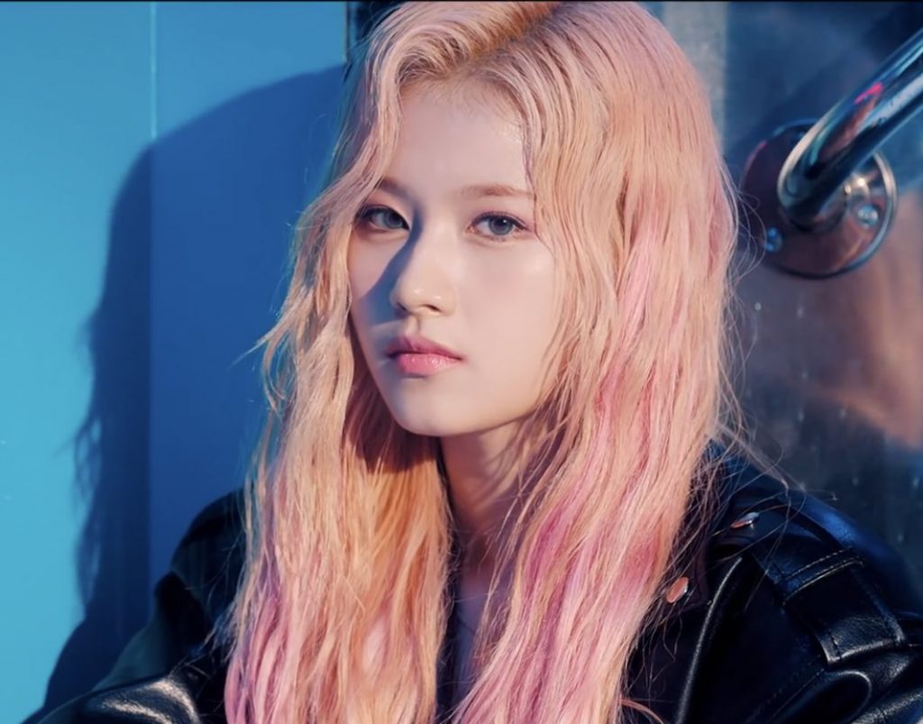 5 K-Pop Idols Cewek Ini Dianggap Paling Mirip Karakter Manhwa | iniKpop 5 K-Pop Idols Cewek Ini Dianggap Paling Mirip Karakter Manhwa | iniKpop
