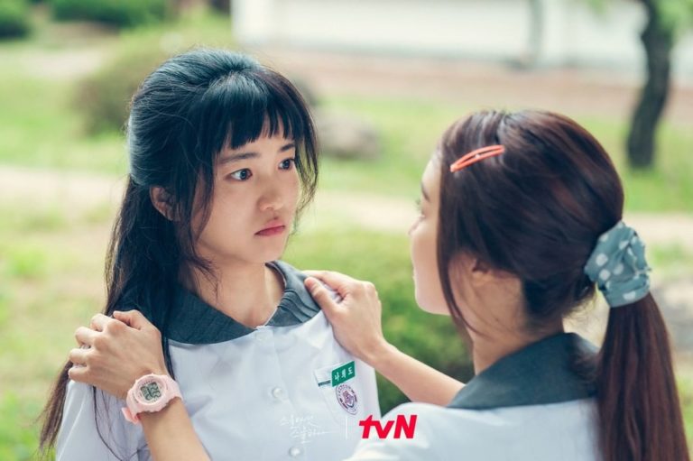 tvN Rilis Still Cut Terbaru Dari Drama "Twenty-Five, Twenty-One” | iniKpop