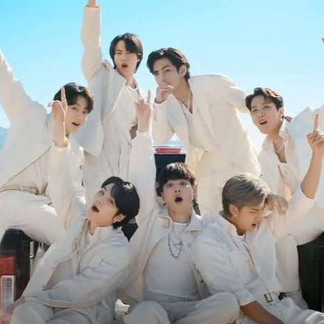 BTS Jadi Satu - Satunya Artis Yang Raih 2 Dari Top 5 Billboard Top 5 ...